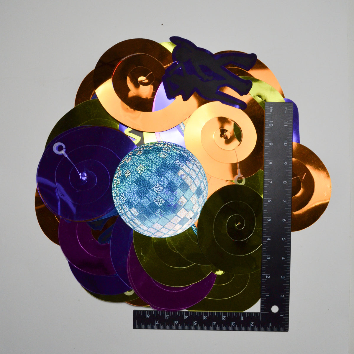 Hanging Shiny Swirl Disco Decoration Bundle – Make & Mend