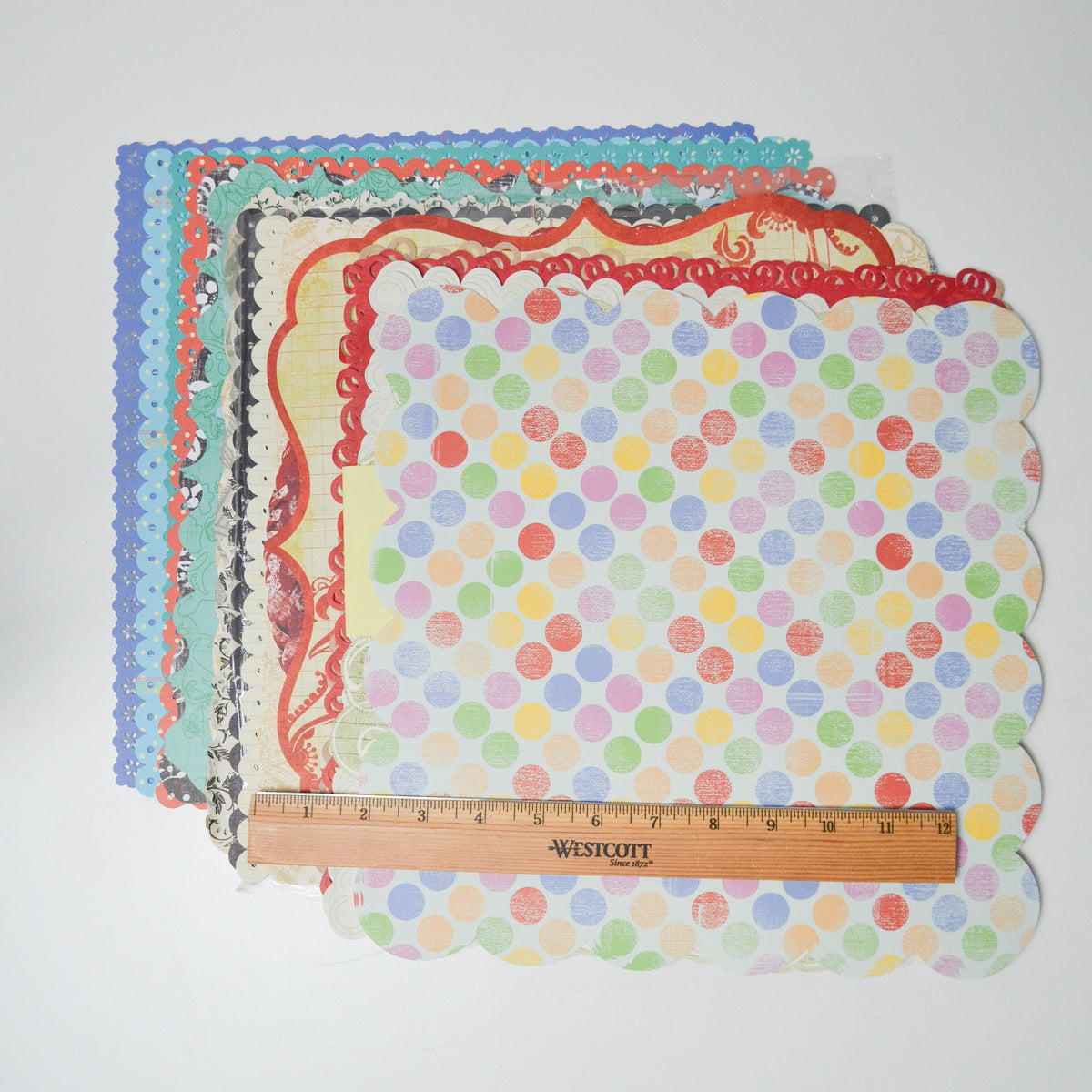 Scalloped Scrapbook Paper Bundle – Make & Mend