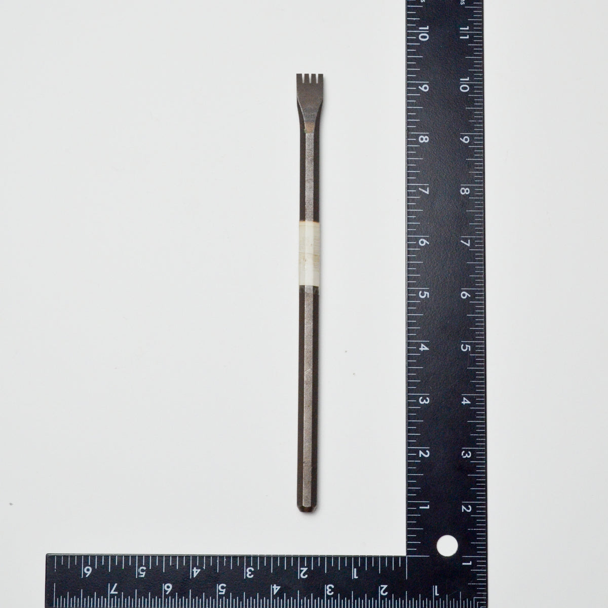 Steel Flat Toothed Chisel, 4 Teeth – Make & Mend