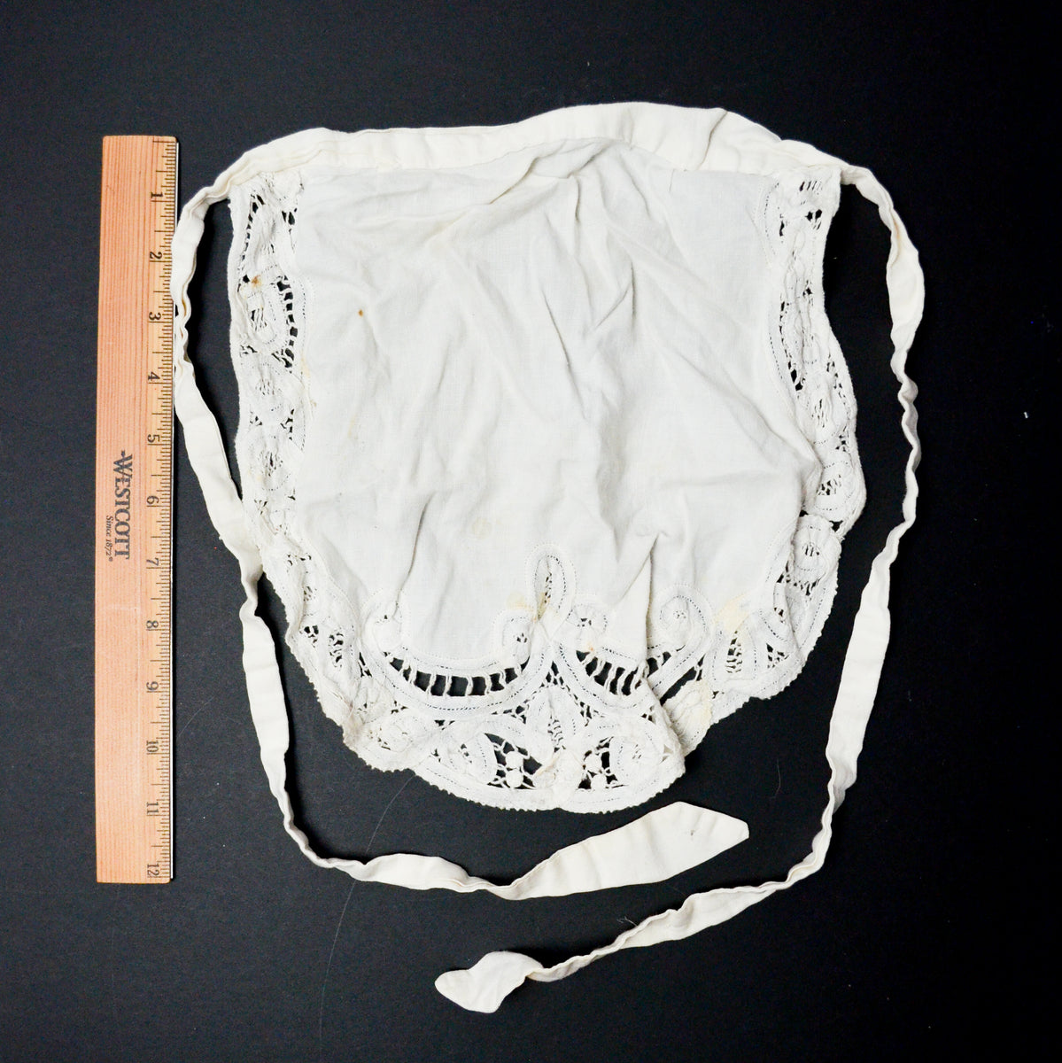 Lace Edged Small Apron – Make & Mend