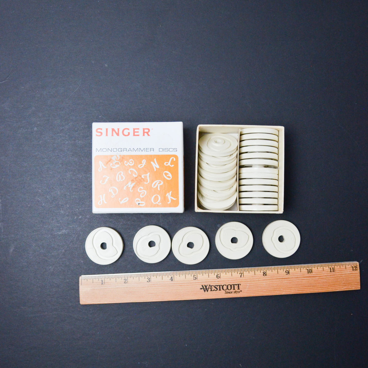 Singer Monogrammer Discs Set – Make & Mend