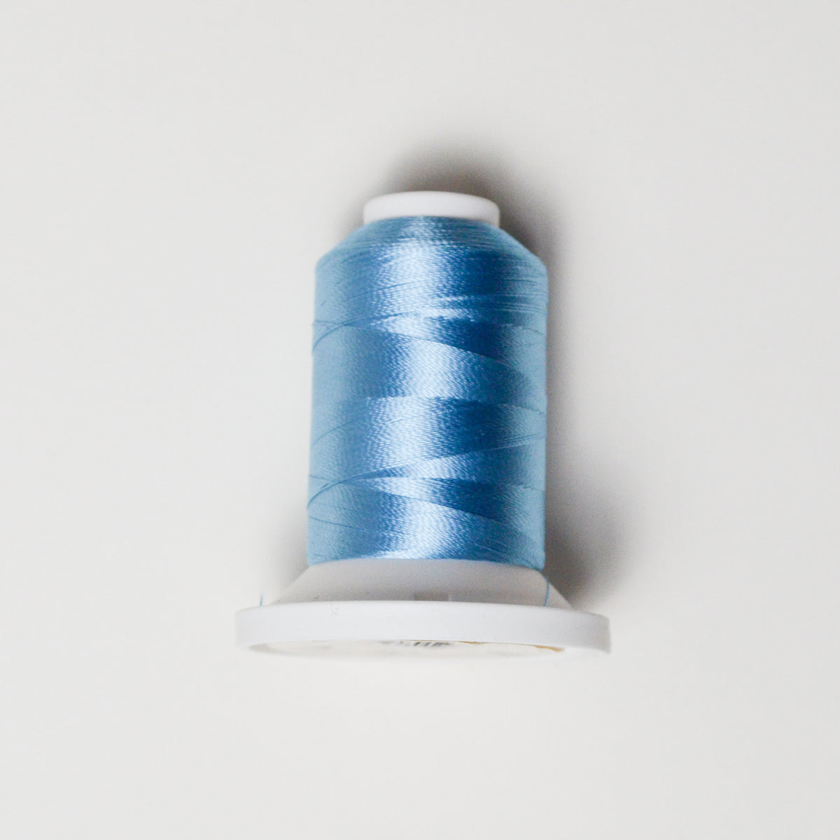 Misty Blue 2308 Robison-Anton Rayon 40 wt. Thread - 1100 Yd Spool ...