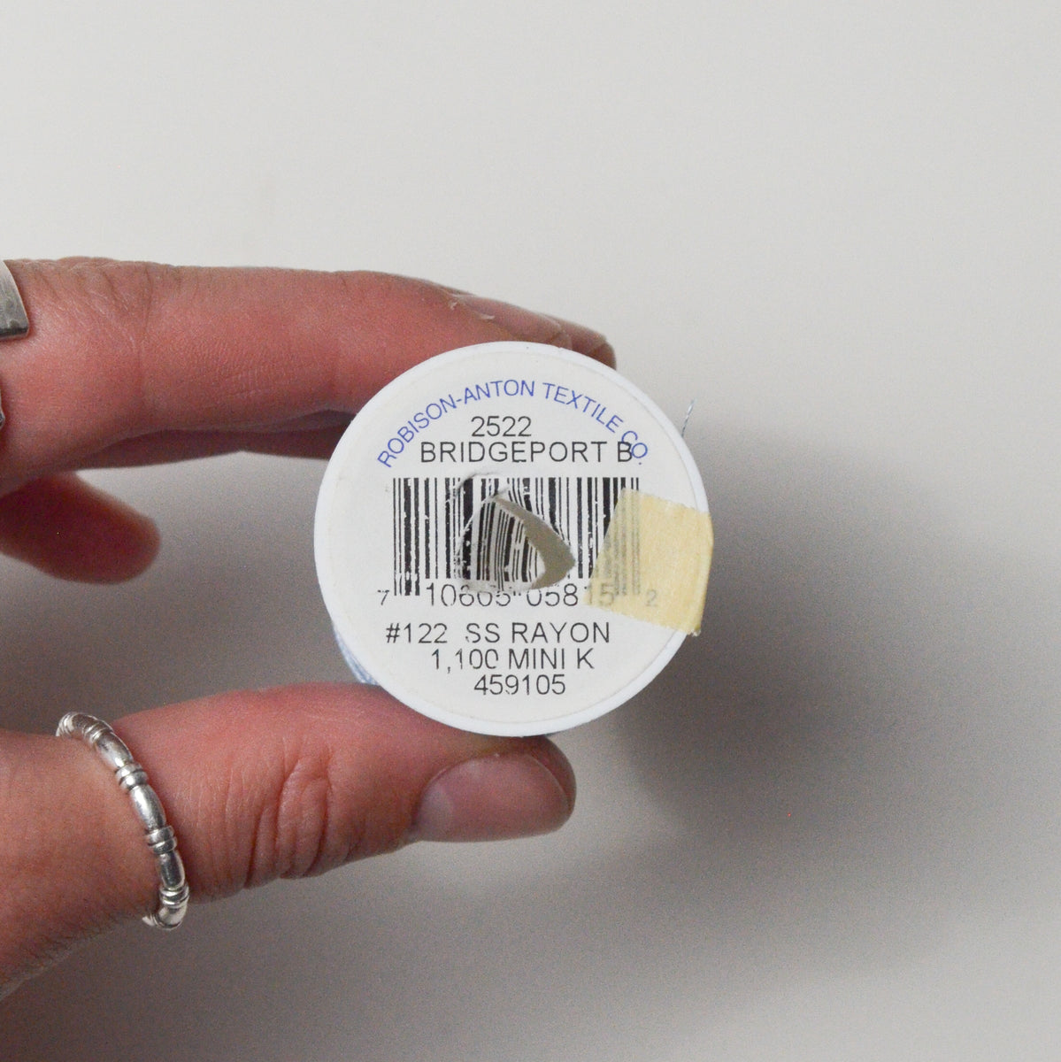 Bridgeport Blue 2522 Robison-Anton Rayon 40 wt. Thread - 1100 Yd Spool ...