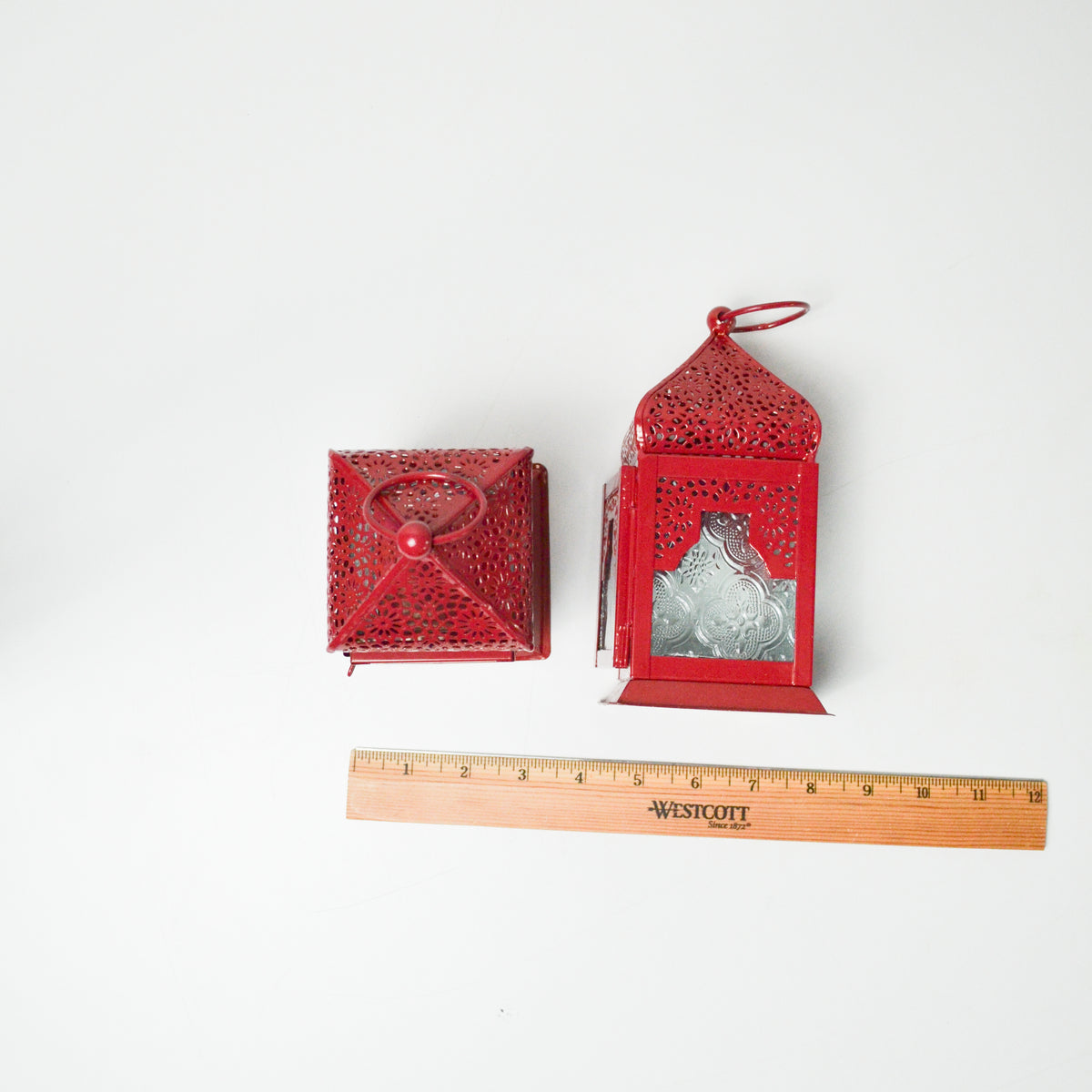 Red Miniature Metal Lanterns - Set of 2 – Make & Mend