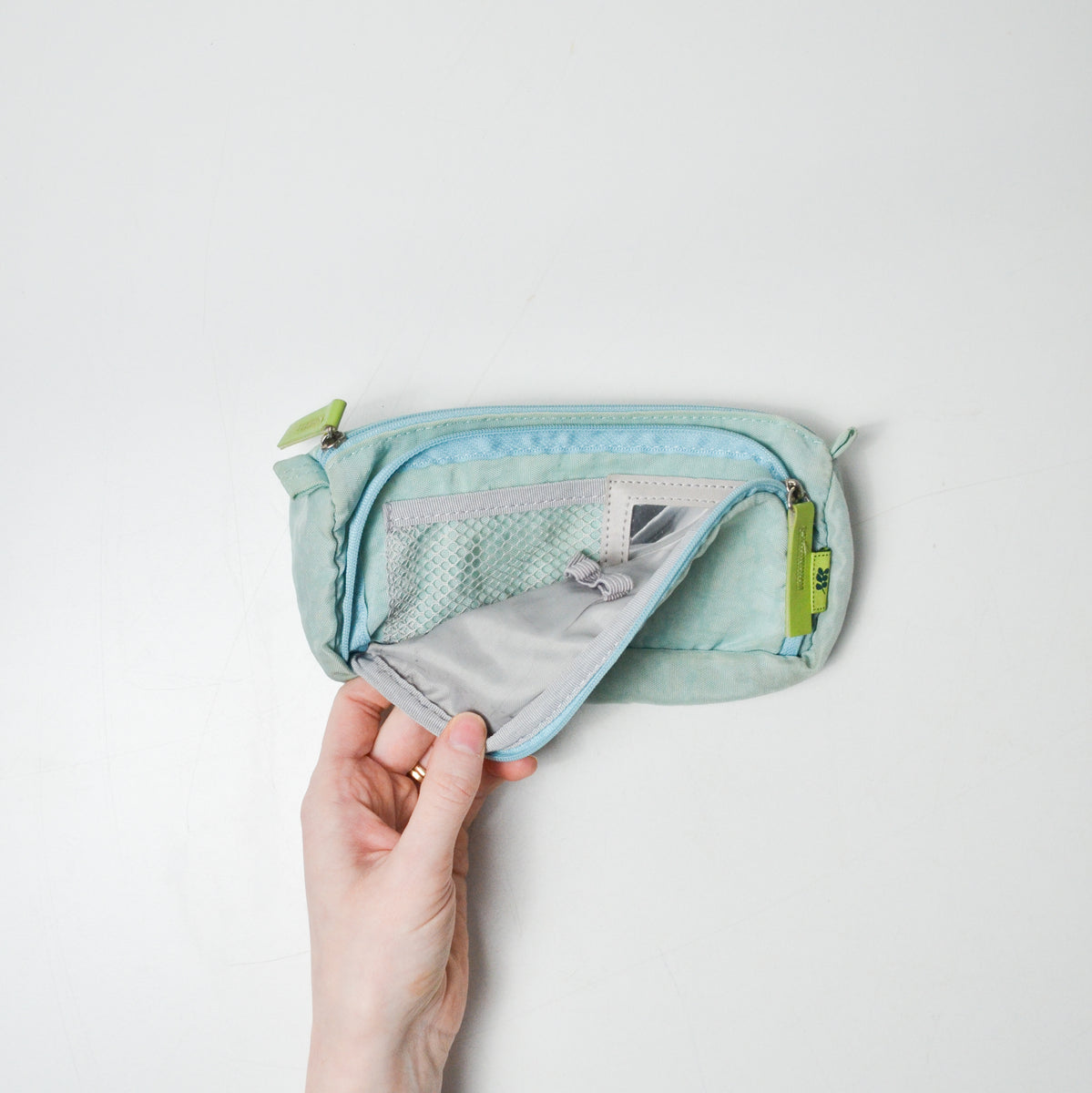 Light Blue Zipper Pouch – Make & Mend