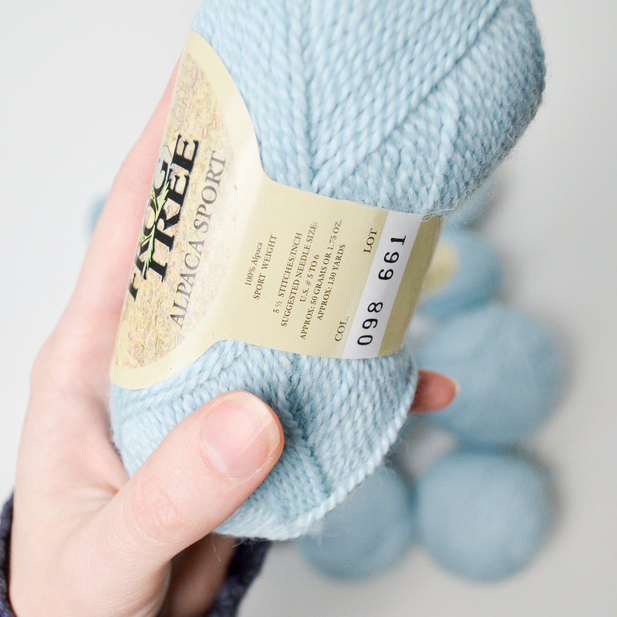 Light Blue Frog Tree Alpaca Sport Weight Yarn - 10 Balls – Make & Mend