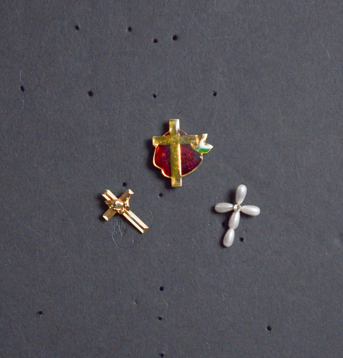 Cross Pins - Set of 3 – Make & Mend